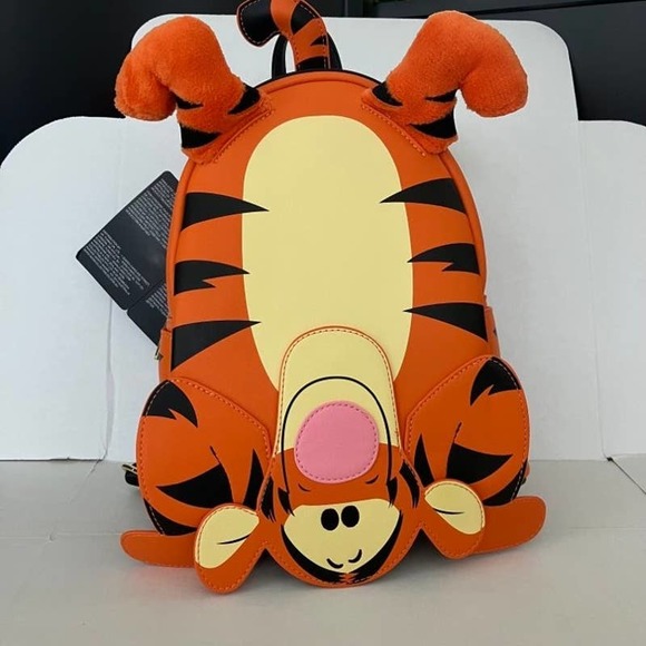 Loungefly | Bags | Loungefly Winnie The Pooh Tigger Mini Backpack New ...